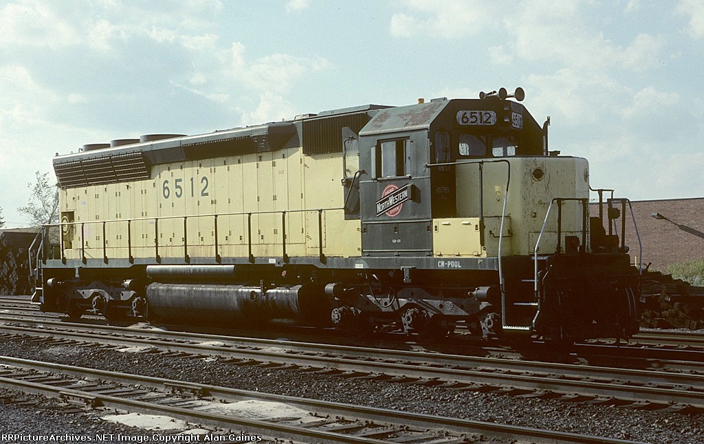 C&NW SD45 6512